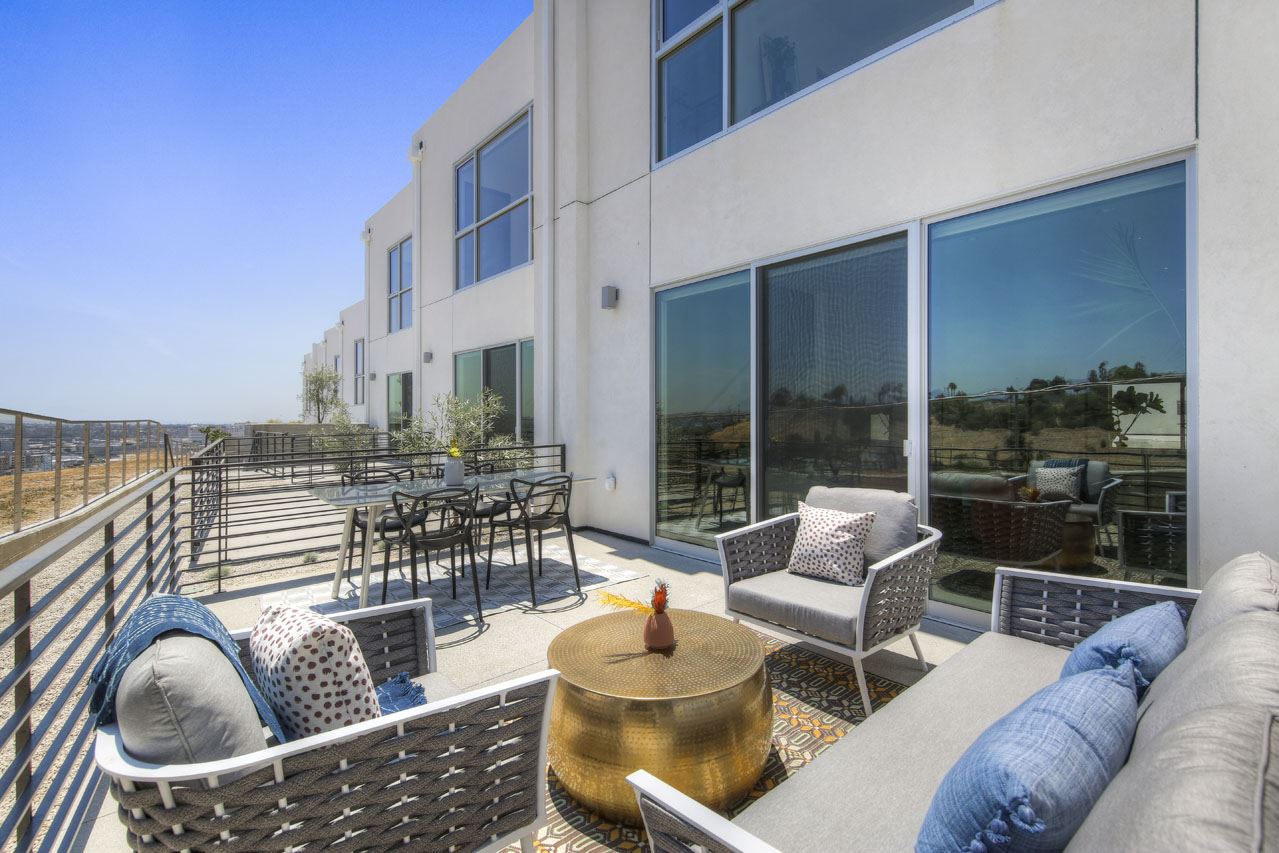 Here’s what $875k gets you in Central Los Angeles’ new condo market ...
